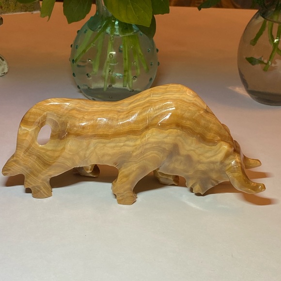 Art | Vintage Hand Carved Tigers Eye Bull Statue | Poshmark